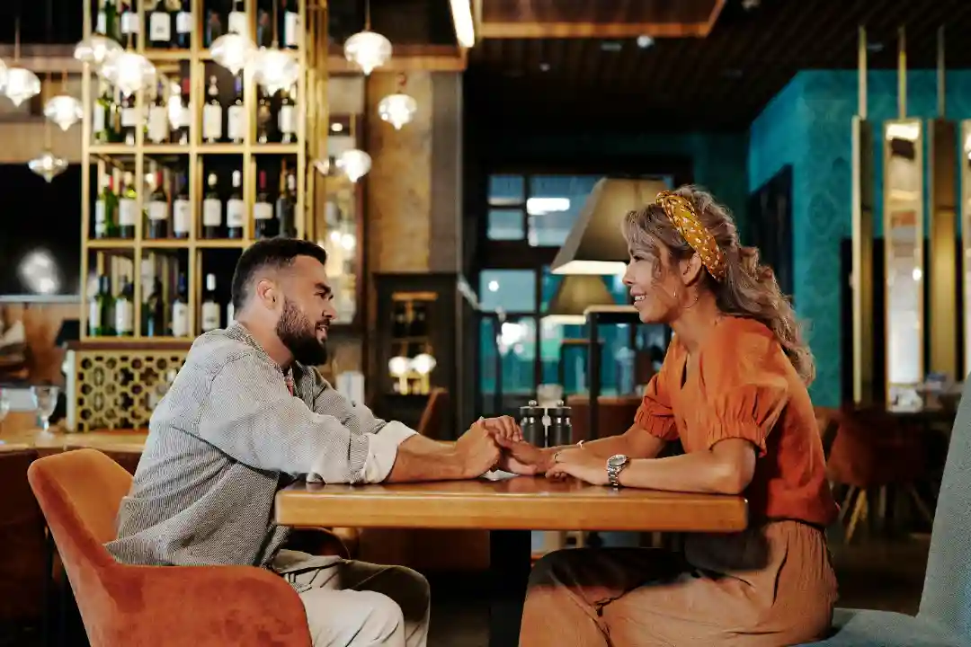 A Beginner's Guide to Speed Dating Events: What to Expect | Bevysquare